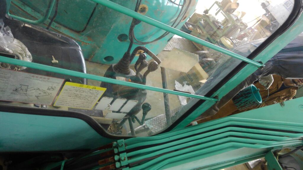 IHI（石川島建機）30Z【清須】ブーム根本ホース全交換作業 | 油圧ホース修理サポート – 油圧ホースの修理サポート・製作・販売 有限会社 ...